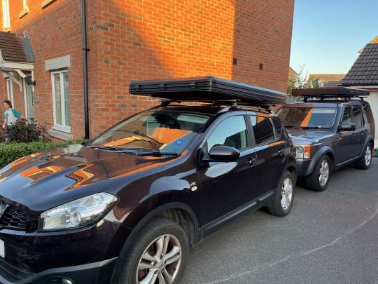 Hard Shell Rear-Open Roof Tent